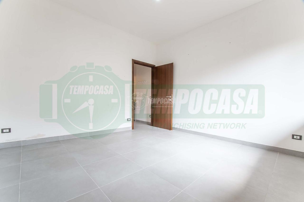 Villa a schiera in vendita a Olgiate Olona Foto-8