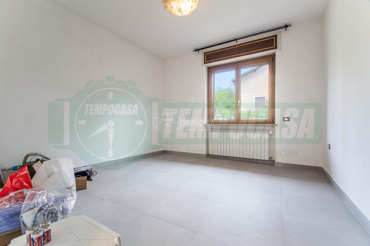 Villa a schiera in vendita a Olgiate Olona Foto-9