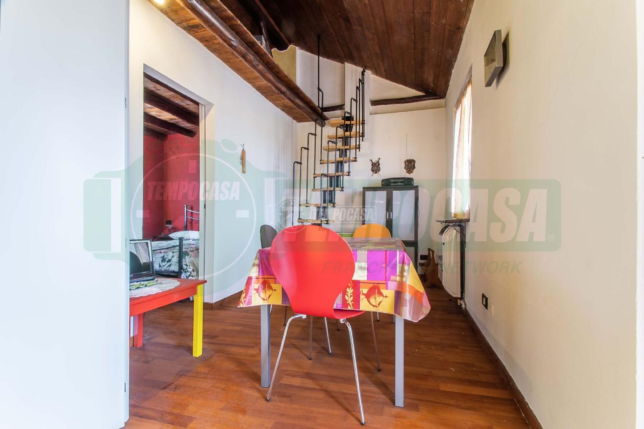 Appartamento in vendita a Solbiate Olona