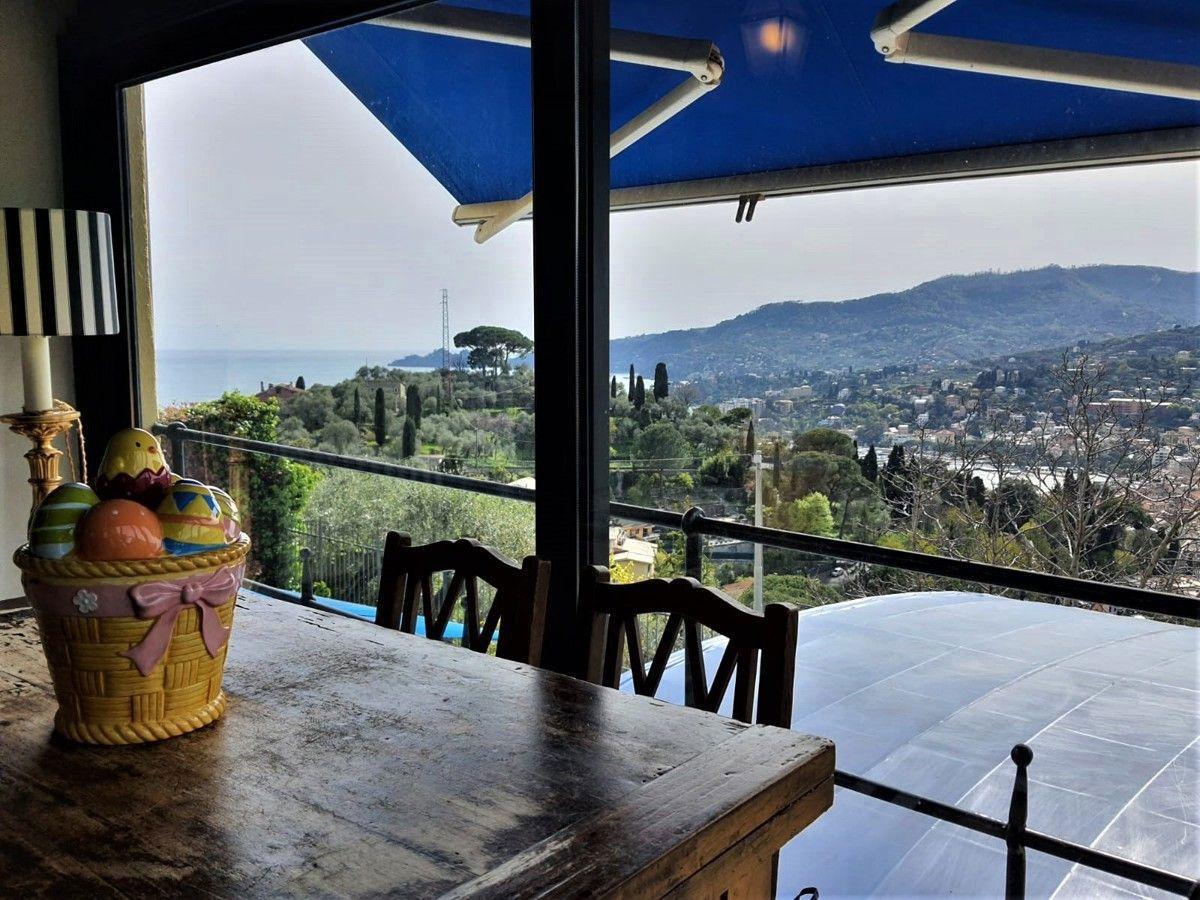 Villa in Via Ugo Campodonico 13, Rapallo