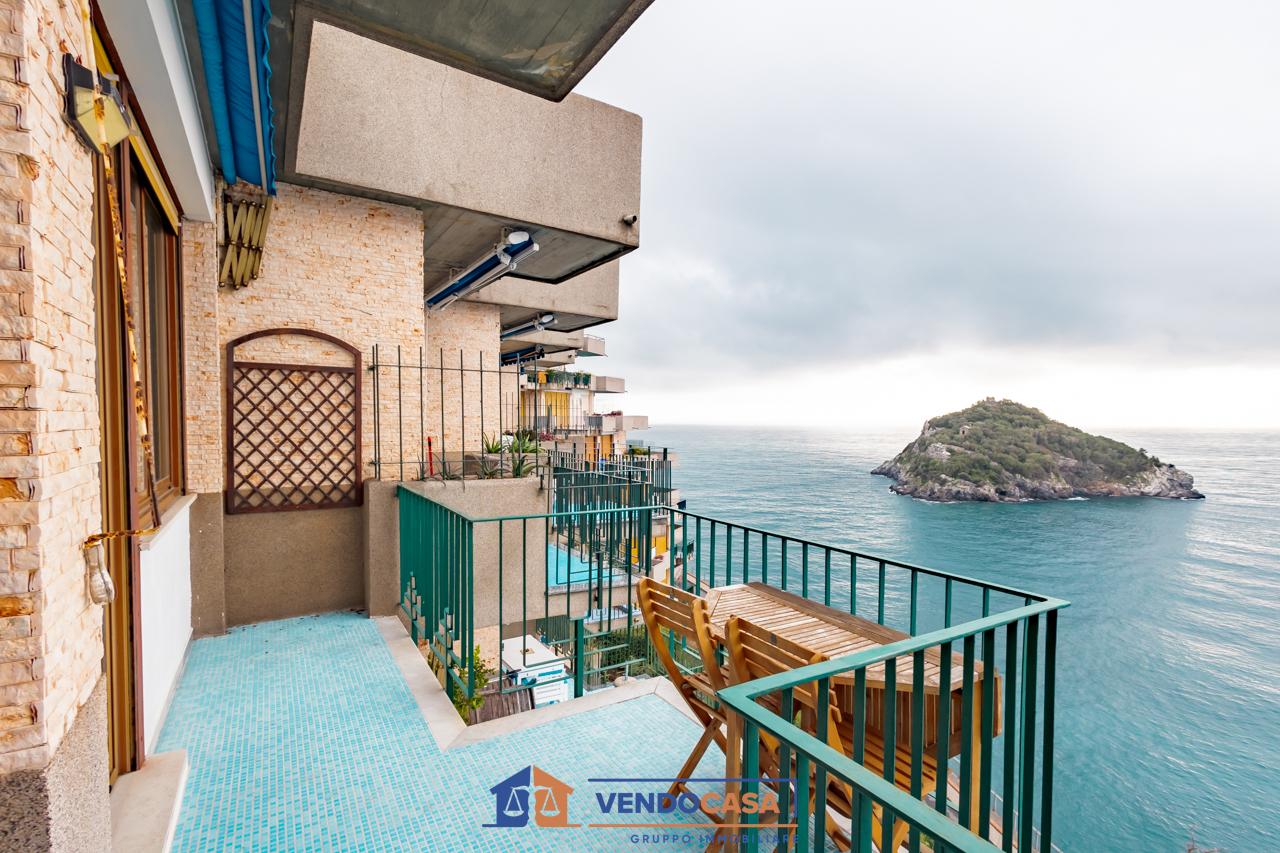 Appartamento in vendita a Bergeggi