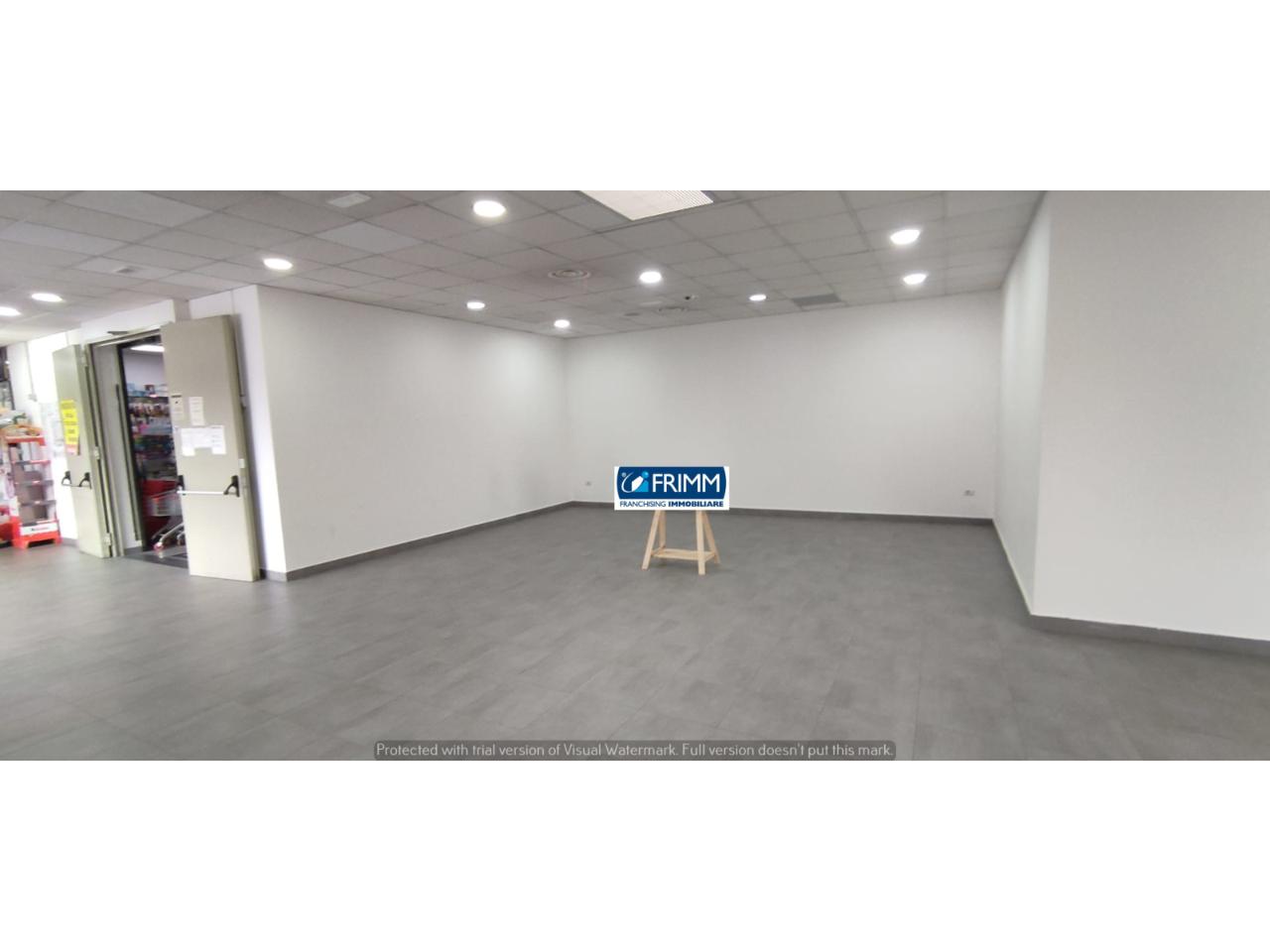 Negozio in affitto a Afragola