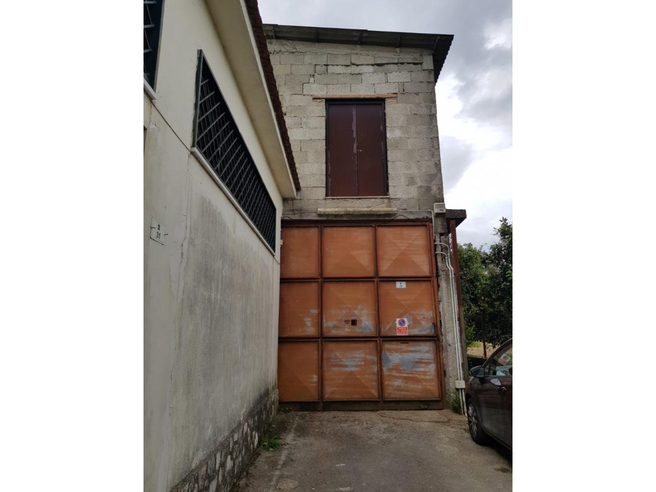 Laboratorio in vendita a Melito Di Napoli