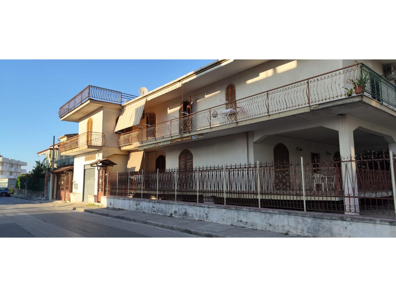 Palazzo in vendita a Sant'Arpino