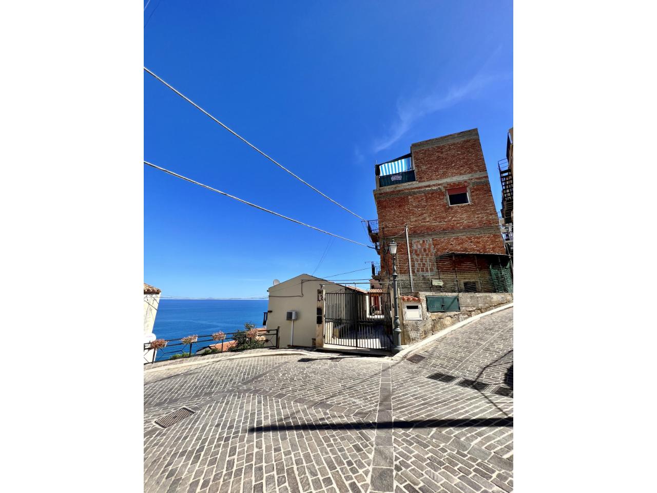 Appartamento in vendita a Cefalu'