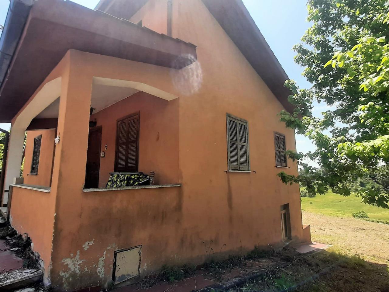 Rustico in vendita a Riano