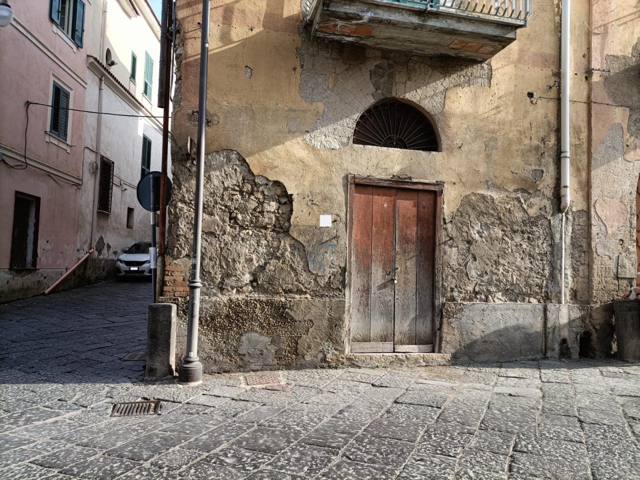 Negozio in vendita a San Paolo Bel Sito