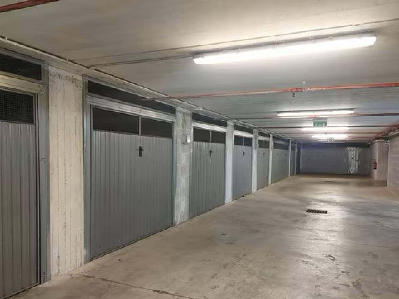 Box in vendita a Roma