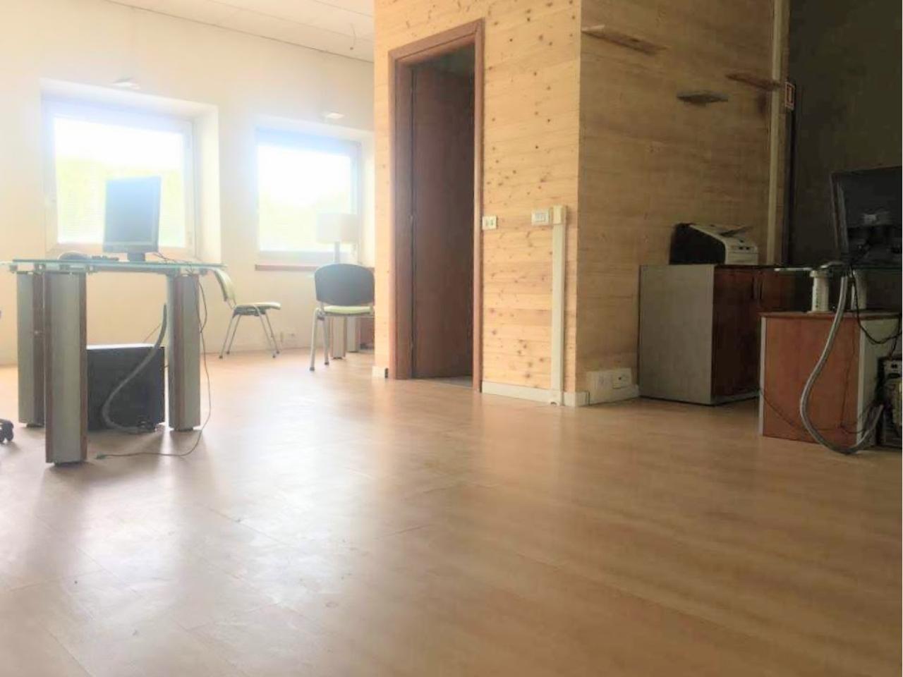 Negozio in vendita a Roma