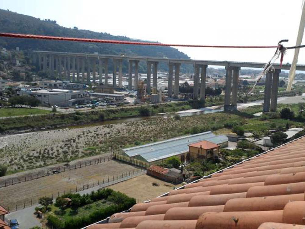 Appartamento in vendita a Camporosso