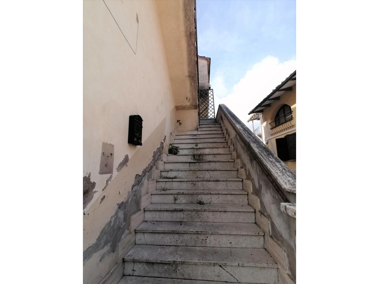 Palazzo in vendita a Fiano Romano