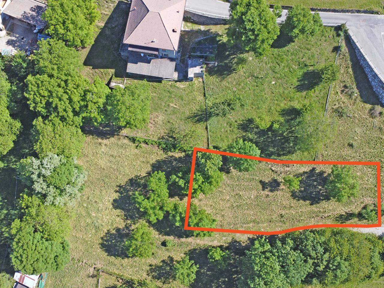 Terreno edificabile in vendita a Ossimo