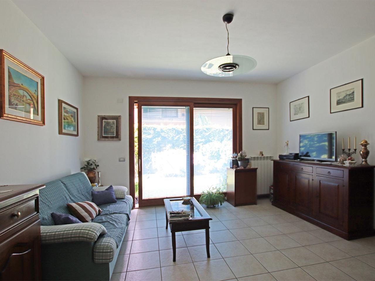 Appartamento in vendita a Piancogno