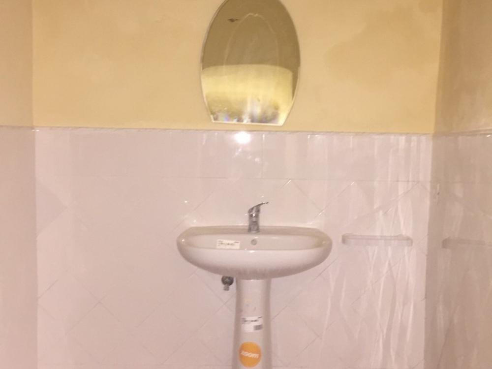 Negozio in affitto a Velletri