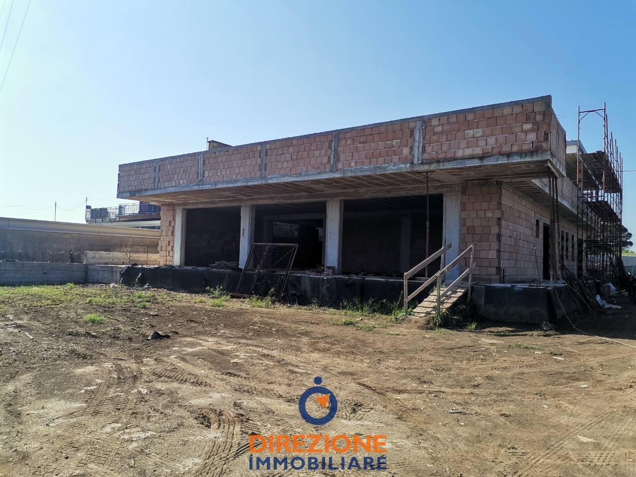 Negozio in affitto a Lusciano