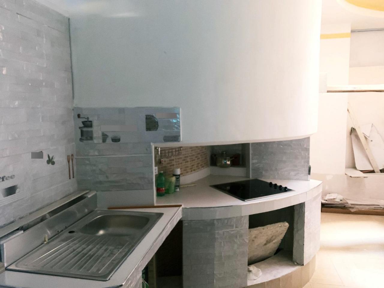 Ufficio in vendita a Castello Di Cisterna