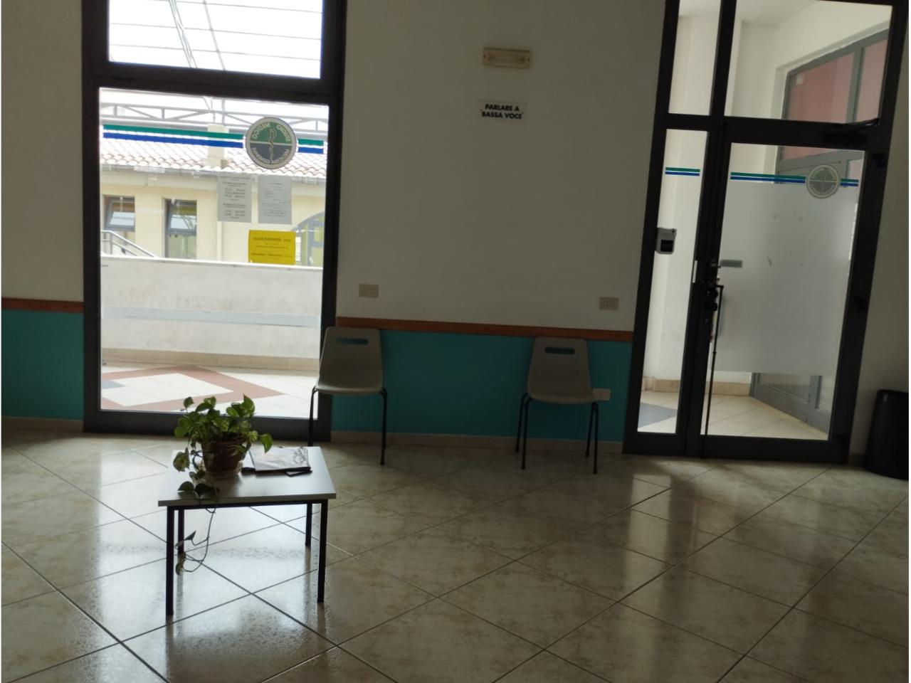 Laboratorio in vendita a Pontecagnano Faiano