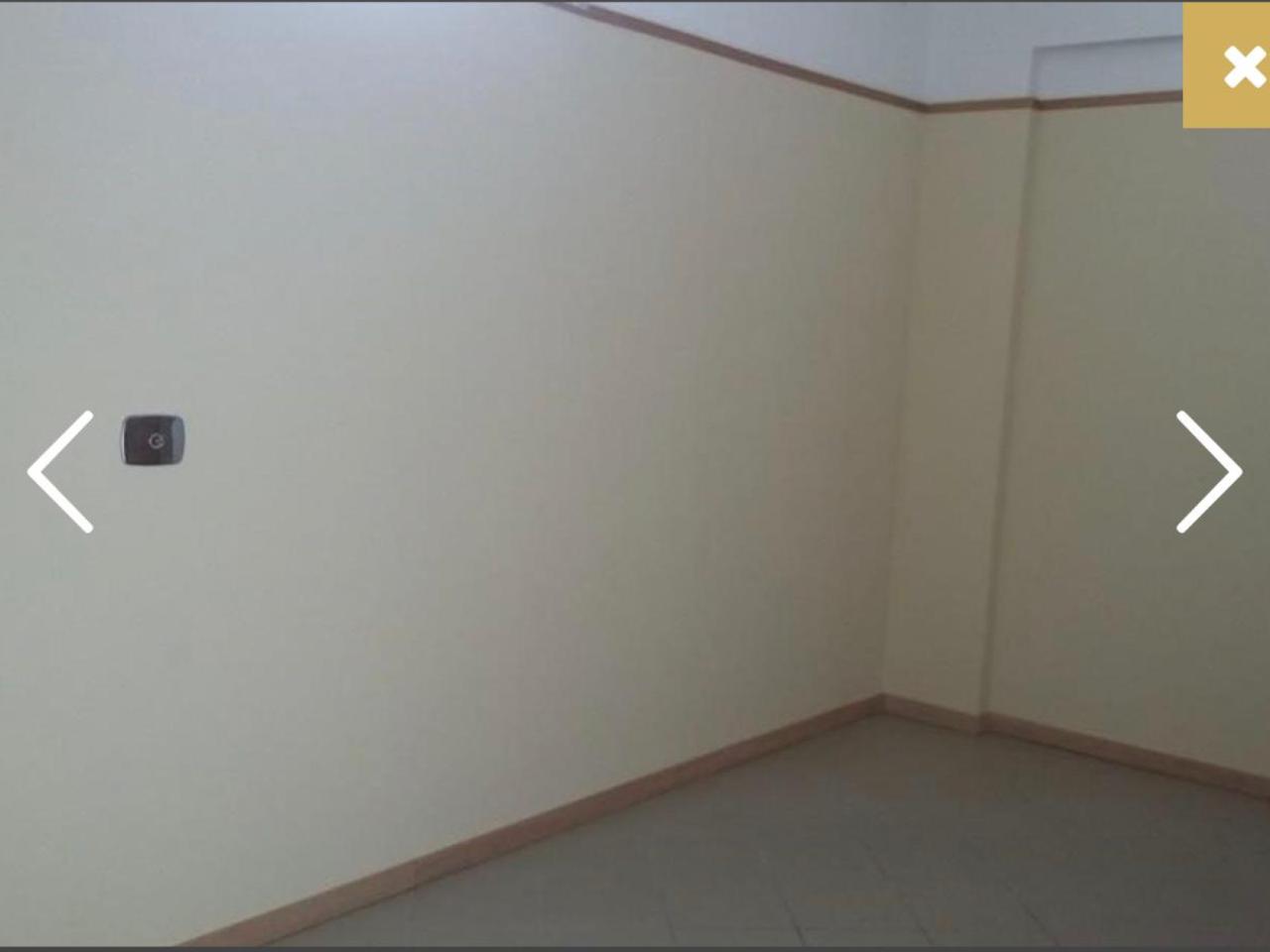 Negozio in vendita a Pomezia