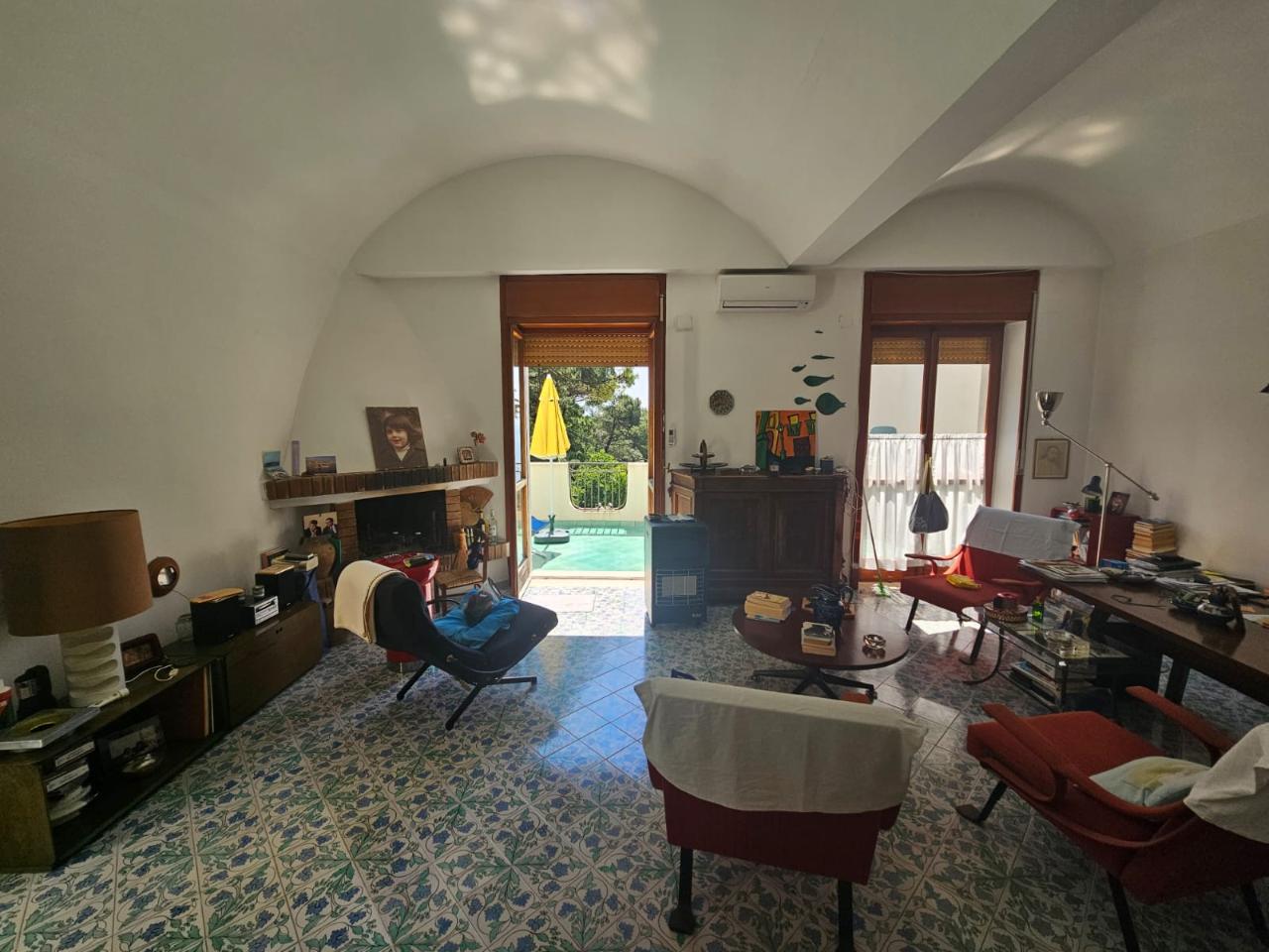 Appartamento in vendita a Vietri Sul Mare