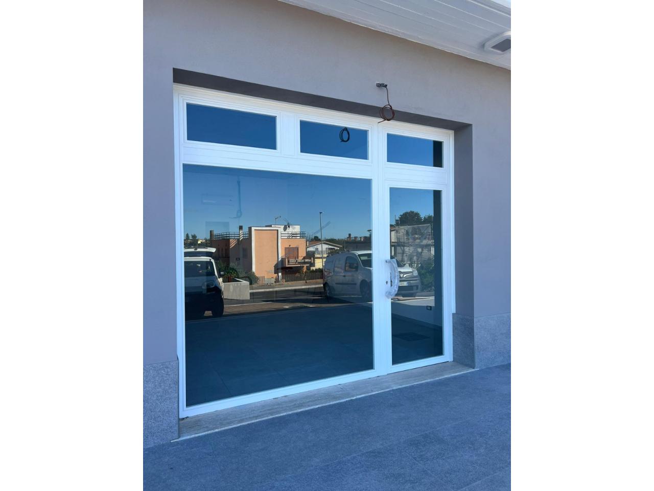 Negozio in affitto a Fiumicino