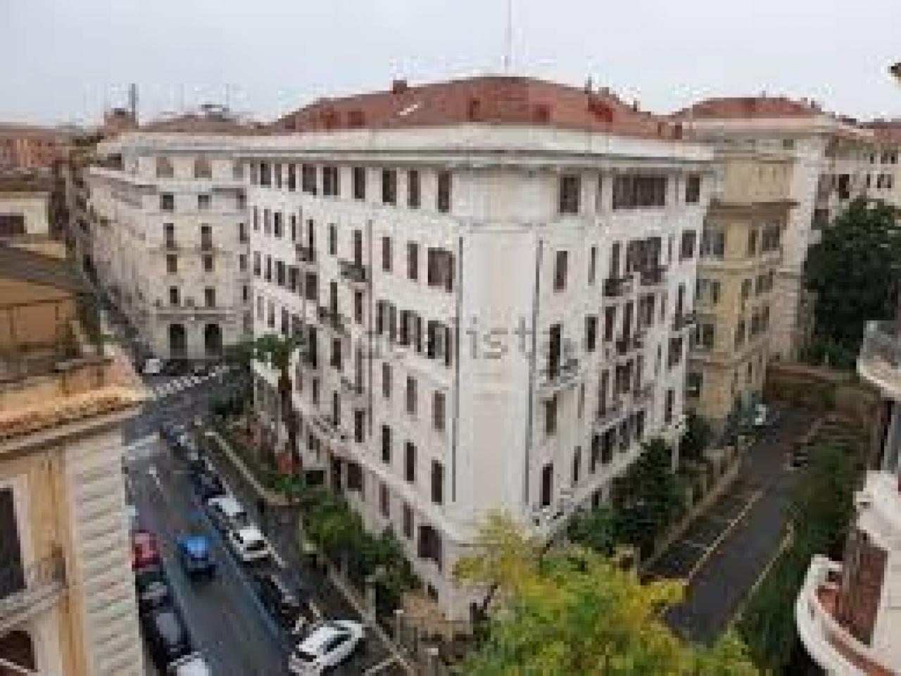 Negozio in vendita a Roma