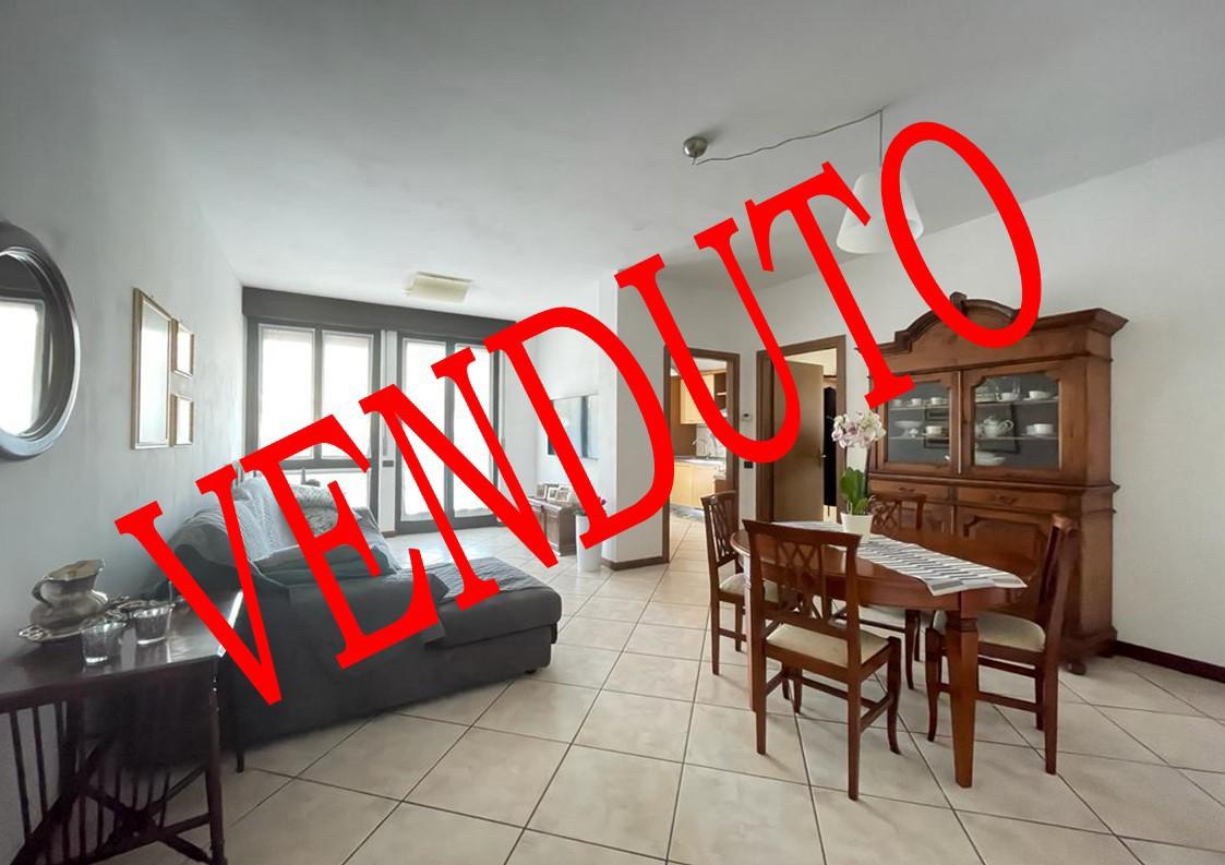 Trilocale in Via Gramsci 3, Vittuone