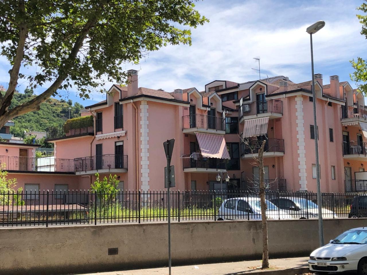 Appartamento in vendita a Salerno