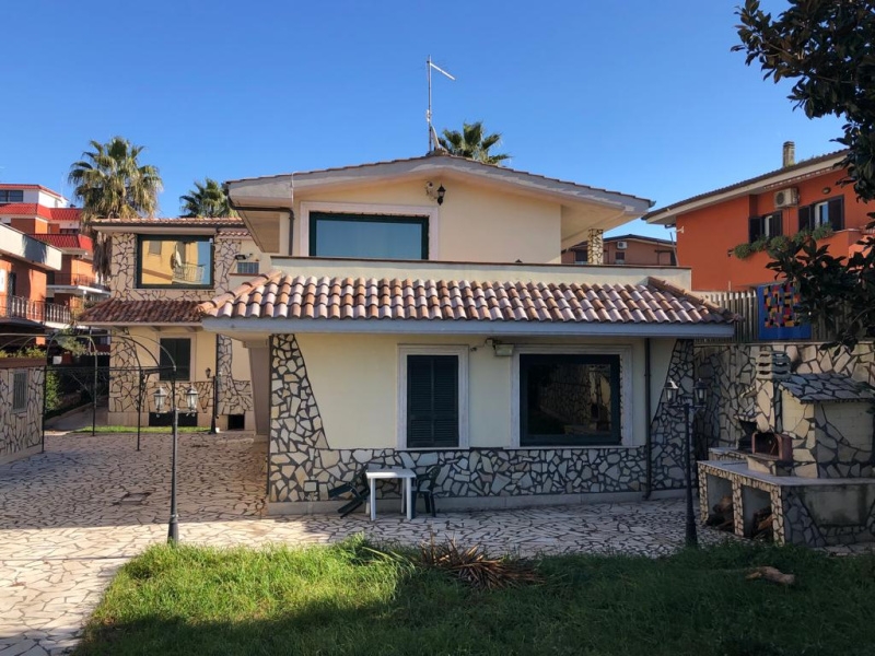 Villa in vendita a Roma