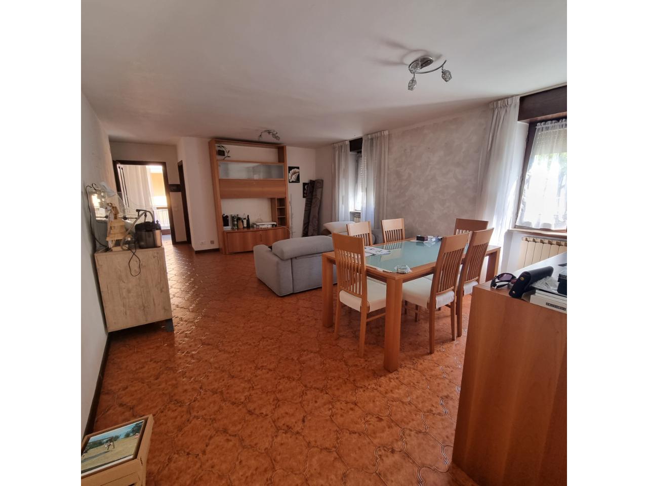 Palazzo in vendita a Pian Camuno