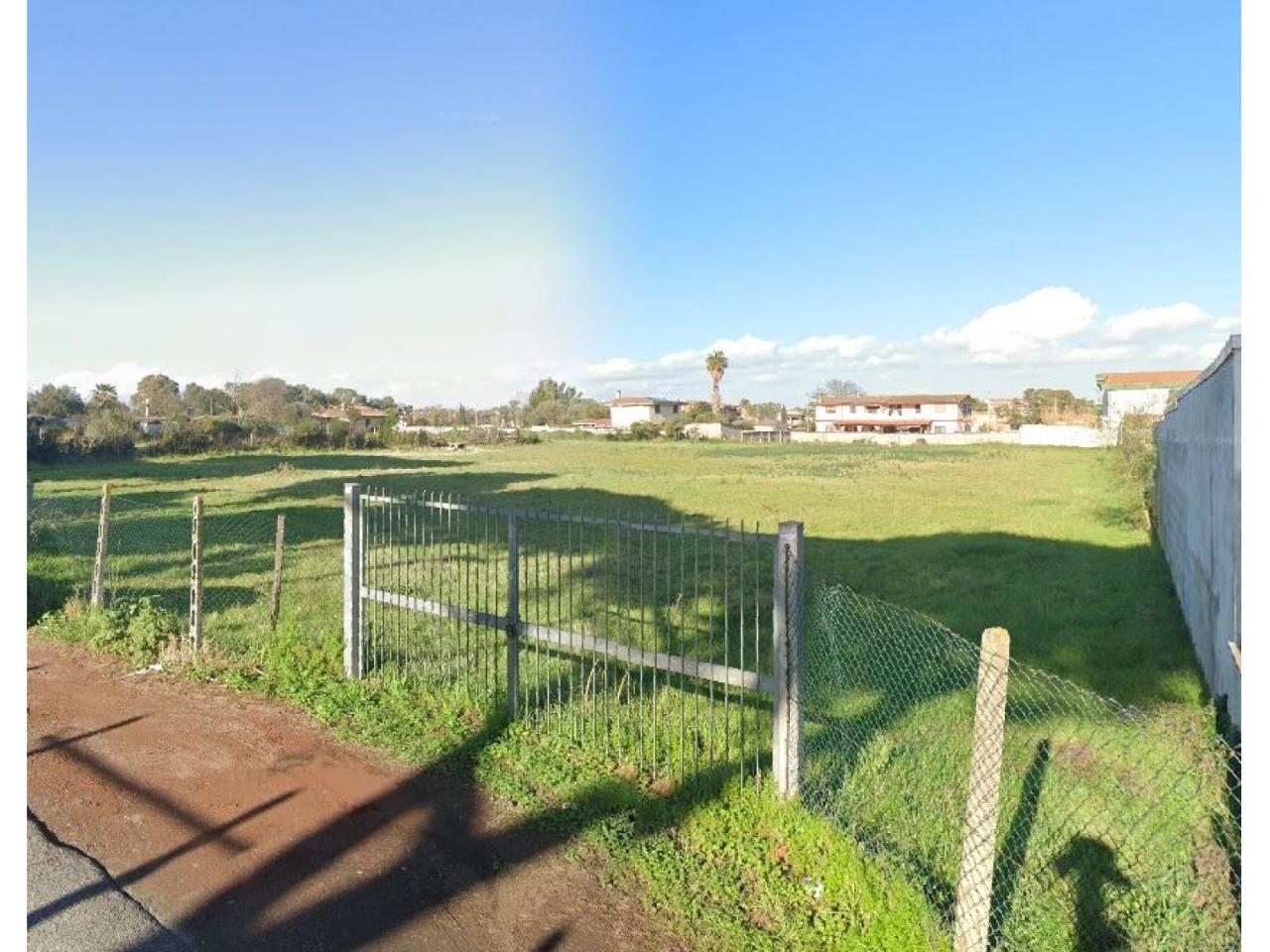 Terreno agricolo in vendita a Roma