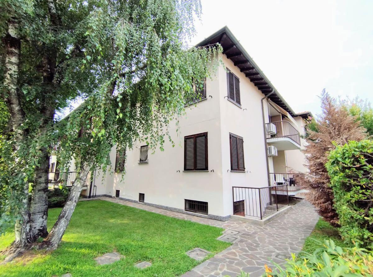 Appartamento in vendita a Robecco Sul Naviglio