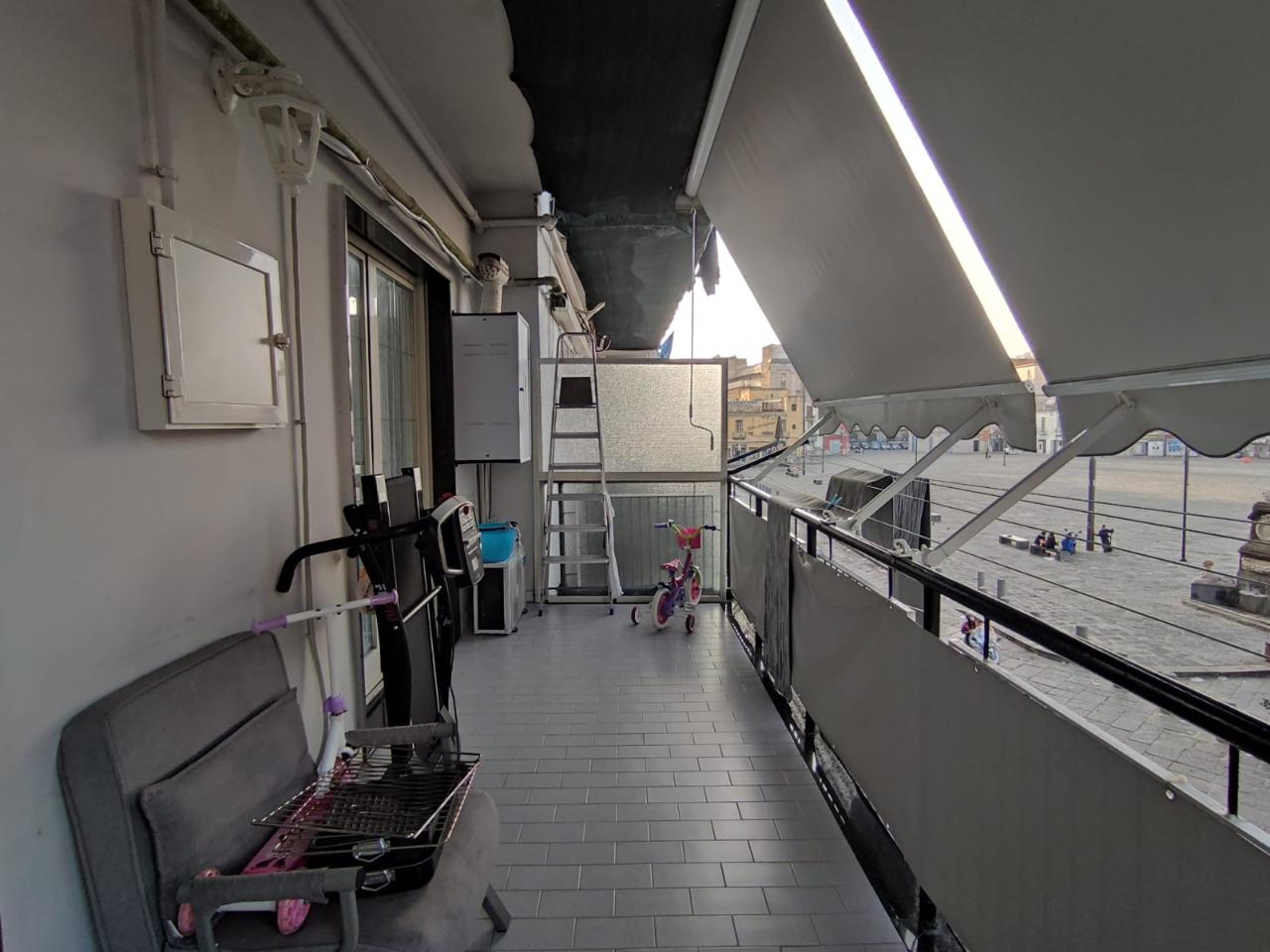 Appartamento in vendita a Napoli