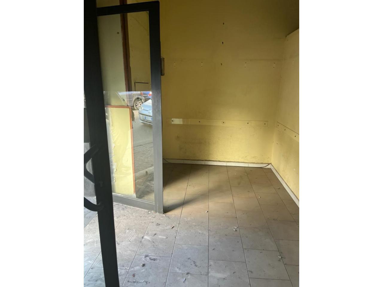 Negozio in vendita a Castellammare Di Stabia