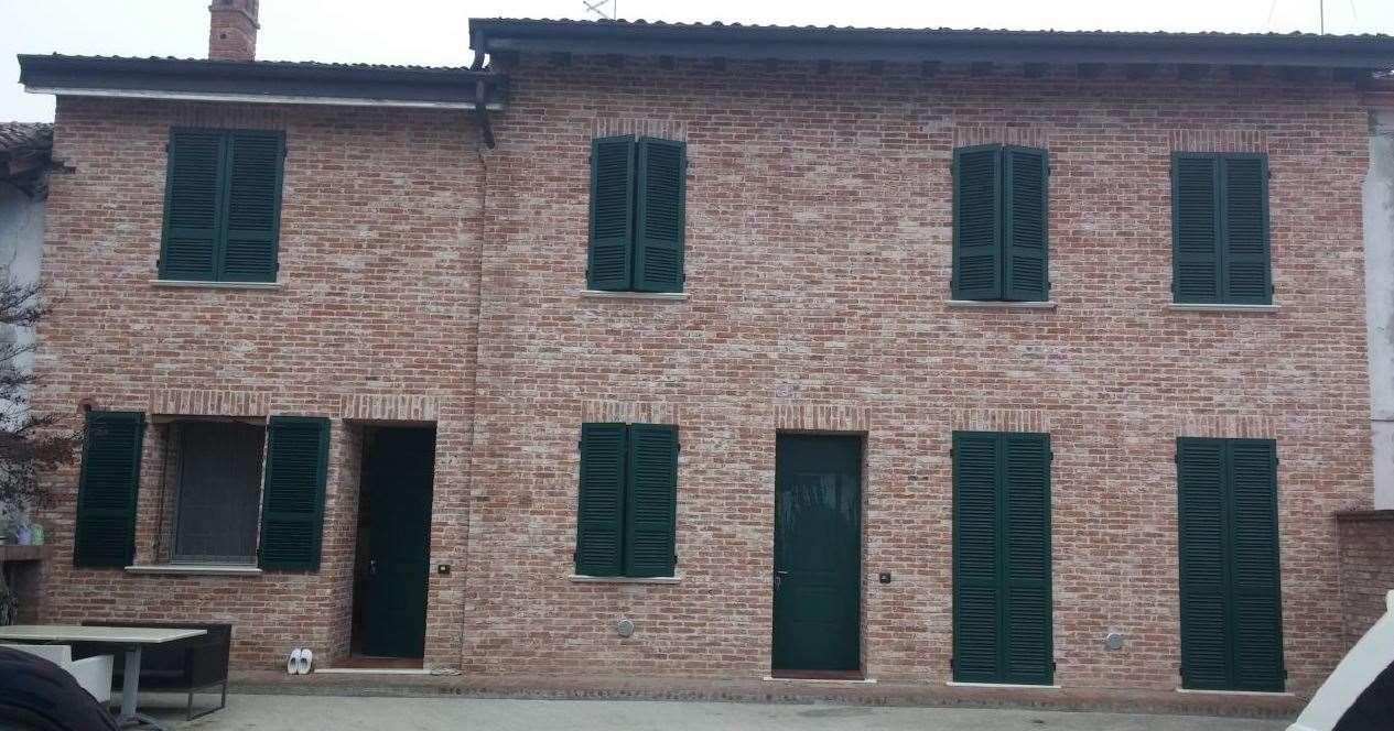 Porzione di casa in vendita a Monticelli D'Ongina
