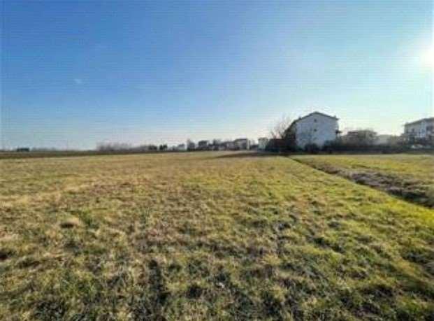 Terreno agricolo in vendita a Rottofreno