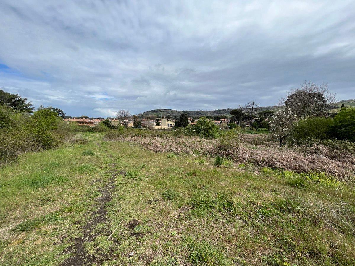 Terreno edificabile in Via di Carta Brutta Snc, Grottaferrata