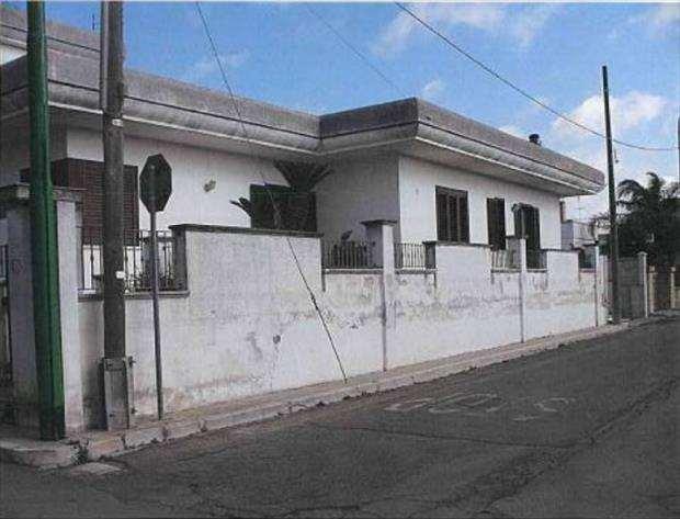 Casa indipendente in vendita a Racale