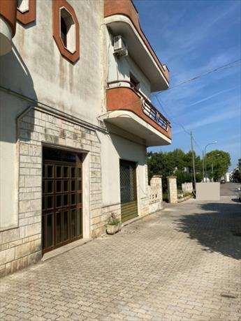 Casa indipendente in vendita a Aradeo