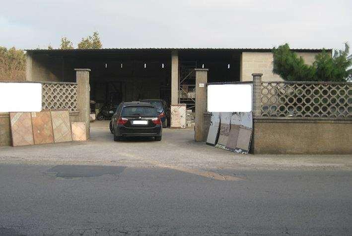 Capannone in vendita a Torre Santa Susanna