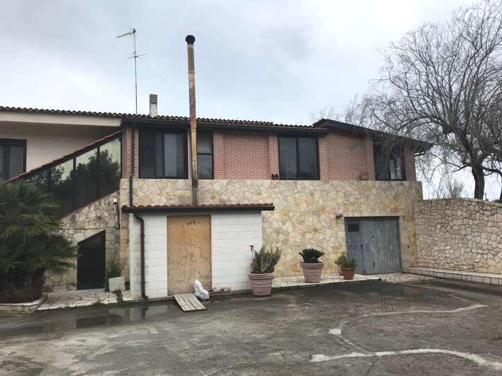 Villa unifamiliare in vendita a Torchiarolo