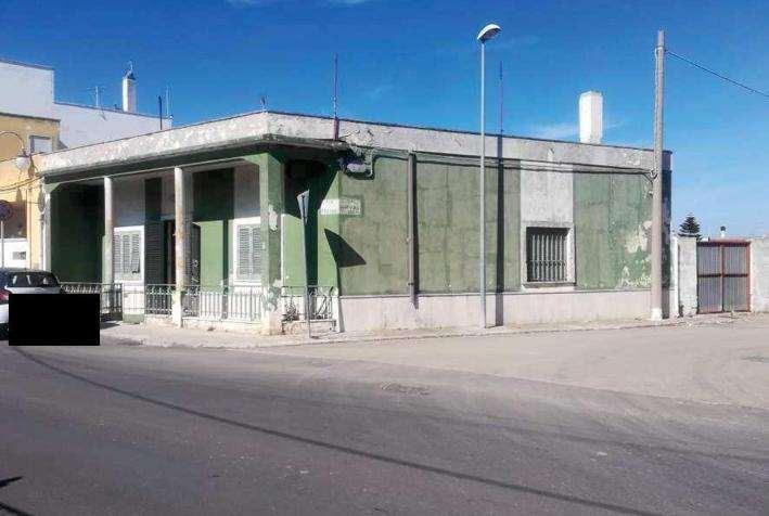 Casa indipendente in vendita a Brindisi
