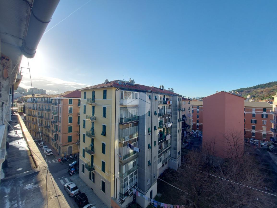 Trilocale in Via Dalmazia 4, Savona