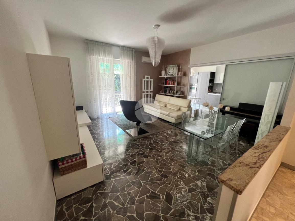 Appartamento in vendita a Savona