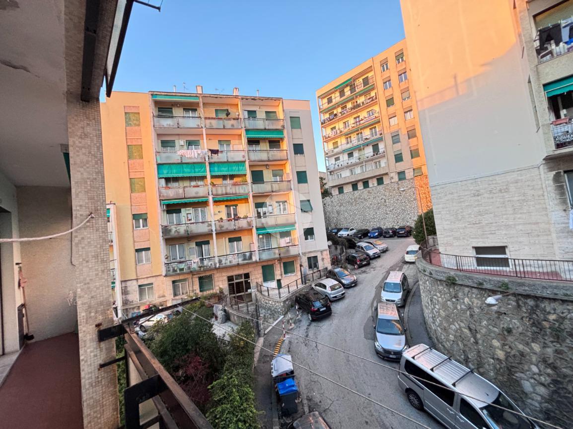 Appartamento in vendita a Genova