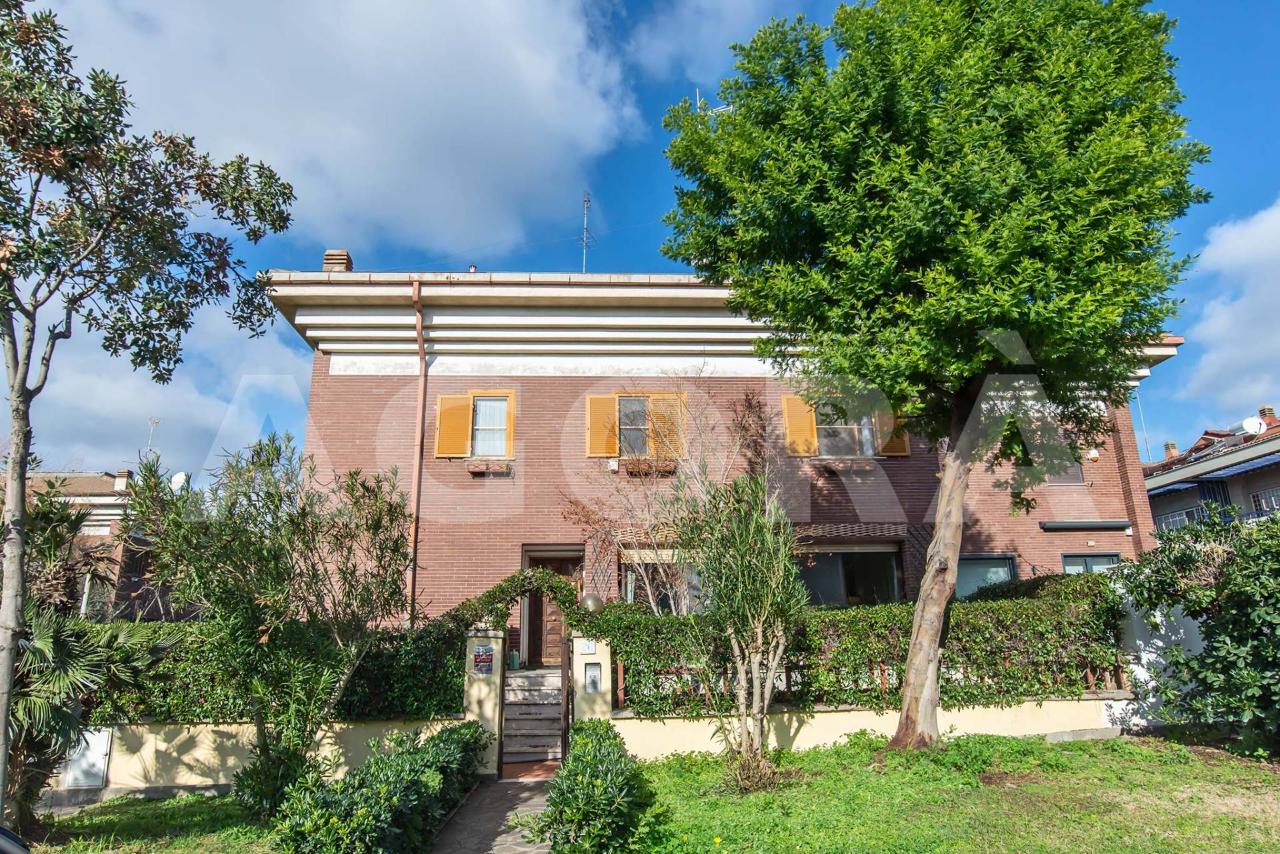 Villa in vendita a Roma
