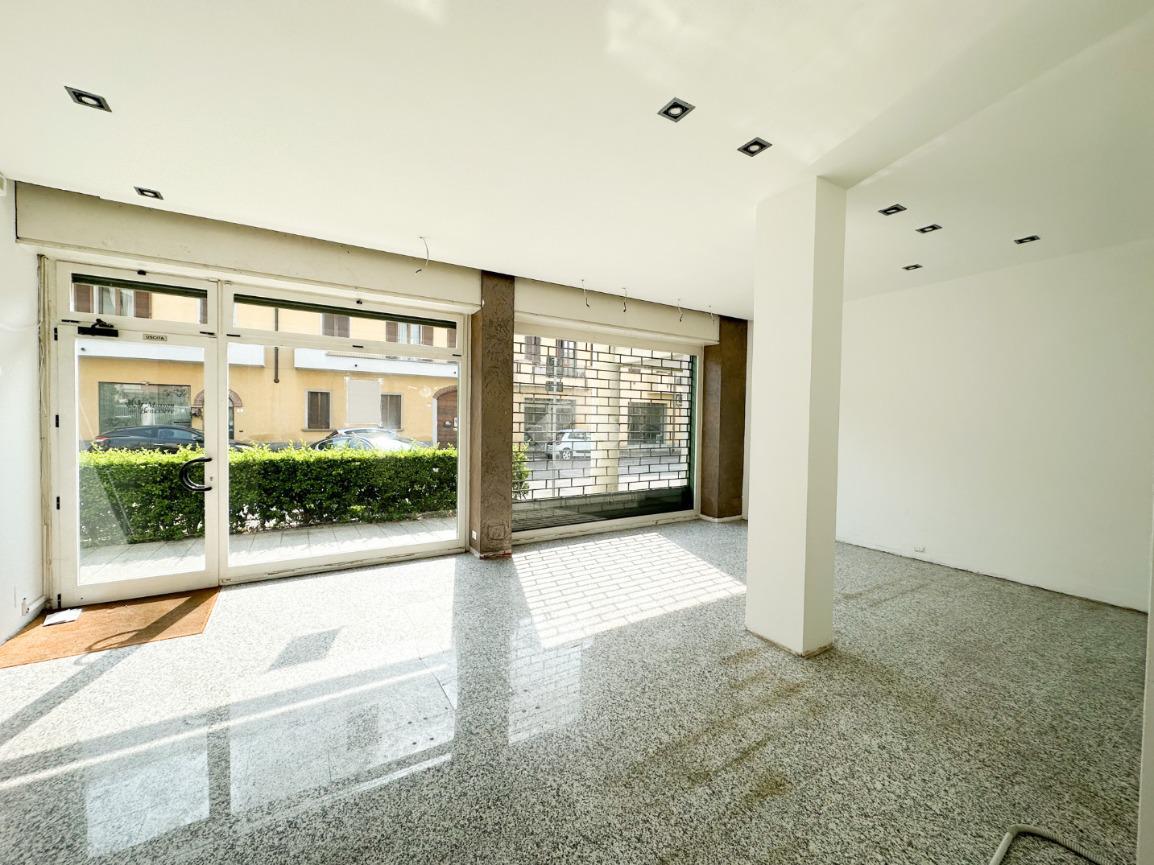 Negozio in vendita a Lissone