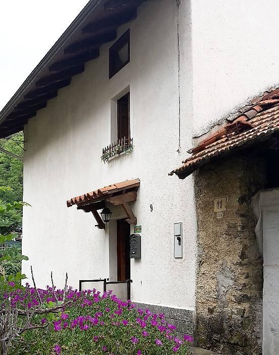 Casa indipendente in vendita a Coggiola