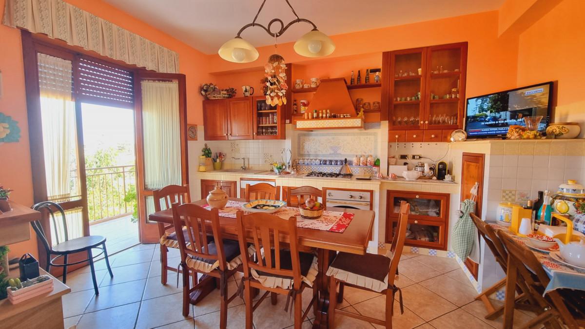 Appartamento in vendita a Barcellona Pozzo Di Gotto