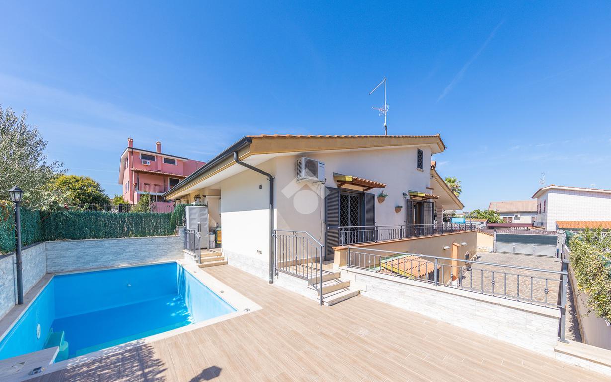 Villa in vendita a Roma