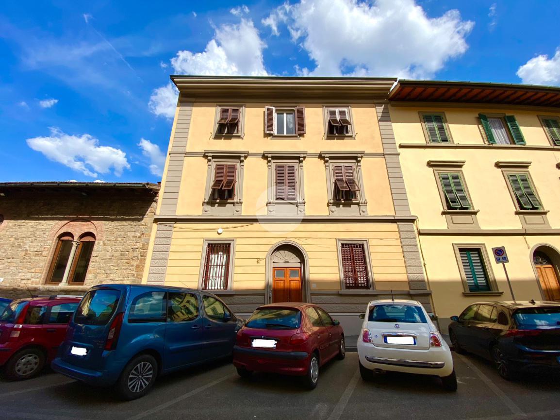 Appartamento in vendita a Firenze